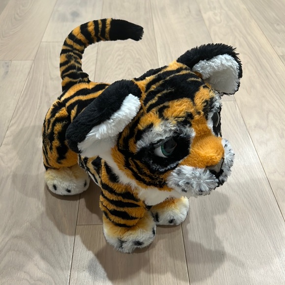 Faconnable | Toys | Furreal Pet Tiger | Poshmark